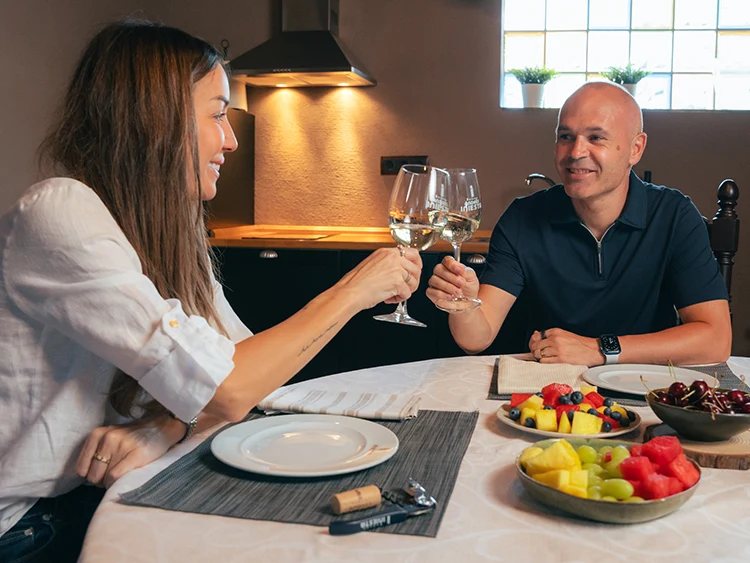 Bodega Andrés Iniesta · Vinos Exclusivos del Futbolista Español