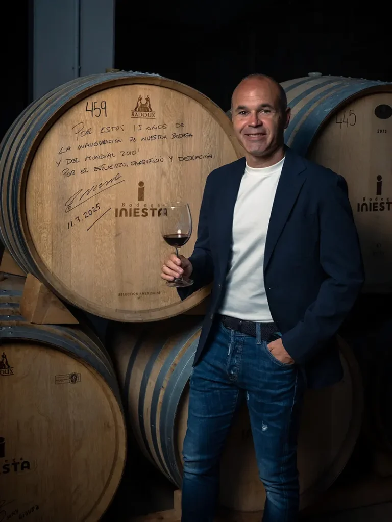Bodega Andrés Iniesta · Vinos Exclusivos del Futbolista Español
